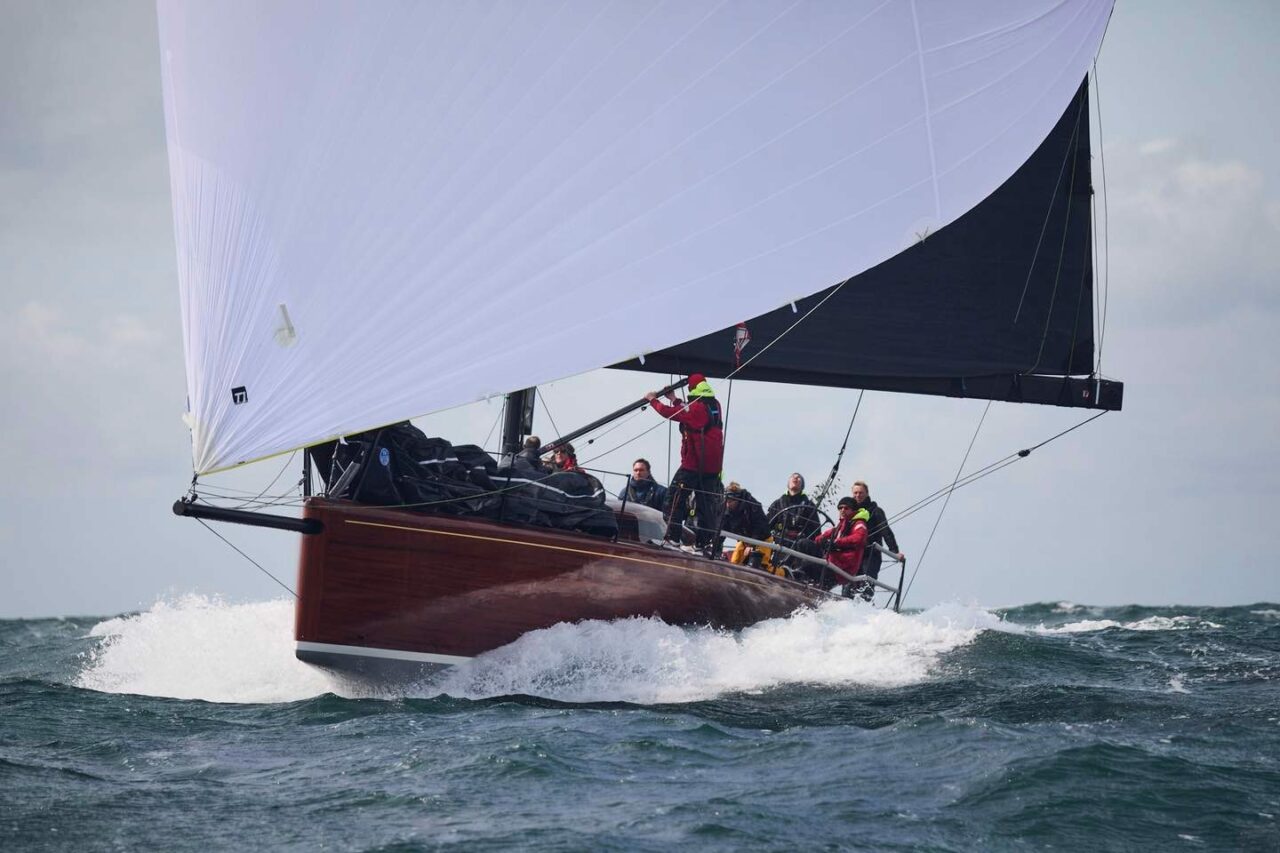 ELIDA | THOMAS TISON YACHT DESIGN